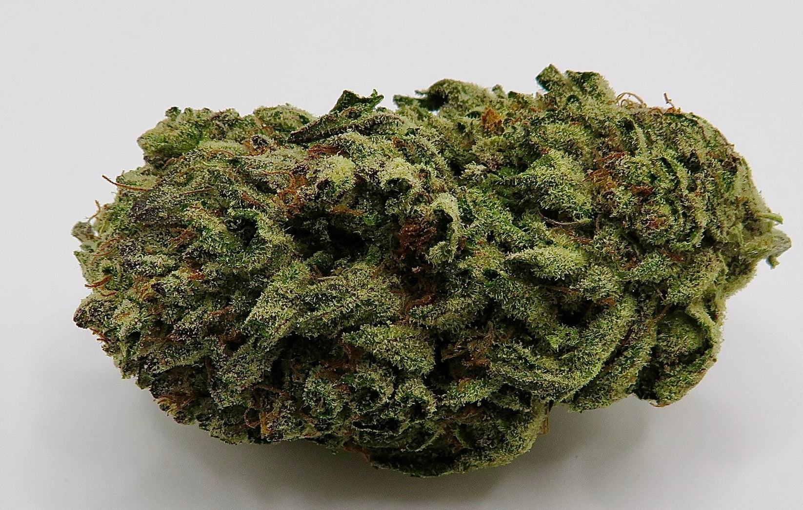Relax with London Pound Cake Weed Strain – A Potent 32% THC Indica ...